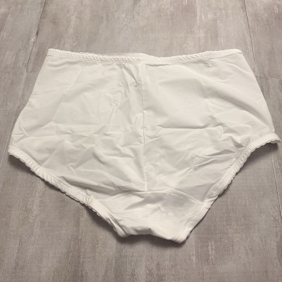Playtex | Intimates & Sleepwear | New Vtg Playtex I Cant Believe Its A ...